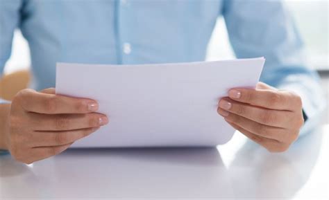 Должностная инструкция младшего воспитателя детского сада по ФГОС