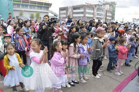Erdenettoday Mn Олон улсын Хүүхдийн эрхийг хамгаалах өдрийг “Хүүхэд бүхэн аз жаргалтай байг