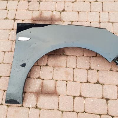 Błotnik przód przedni lewy RENAULT MEgane IV