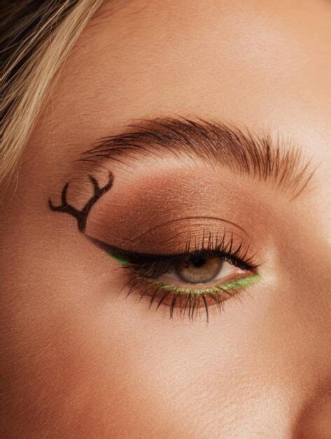 Gorgeous 26 Green Eye Makeup Ideas For Christmas In 2025