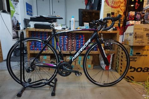 2016 메리다 스컬트라 300 출고 시마노 4700번대 신형 티아그라 구동계 가 장착된 람프레 팀 데칼 버전 알미늄 입문로드바이크 2016 메리다 스컬트라 300