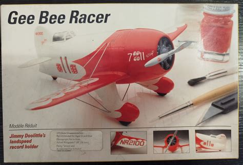 Gee Bee Racer Testors 148 Scale Gee Bee Racer Testors Měřítko 1