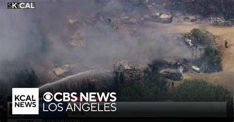 Brush Fire Burns Just Off 14 Freeway In Acton Cbs Los Angeles