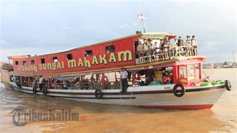 Ayo Naik Kapal Wisata Susuri Indahnya Sungai Mahakam