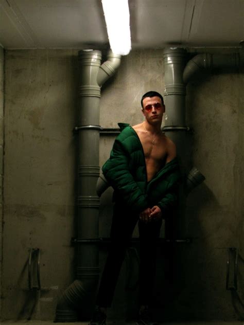 Megan Roach Page 2 Meg Roach