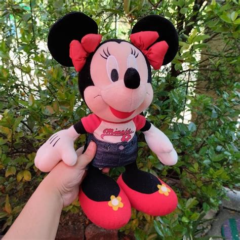 Disney Minnie Mouse Plush Doll Hobbies And Toys Toys And Games On Carousell