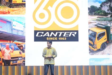 Luncurkan Canter Bus Dan Rayakan 60 Tahun Canter Di GIIAS 2023