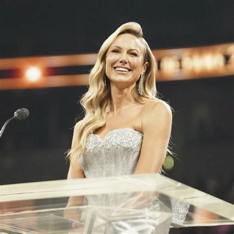 STACY KEIBLER At 2023 WWE Hall Of Fame Ceremony 03 31 2023 HawtCelebs