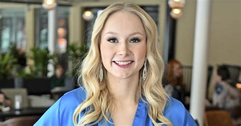 Mandimai Sundberg Perheen Uusista Kuvioista Oon Itkenyt Niin Paljon