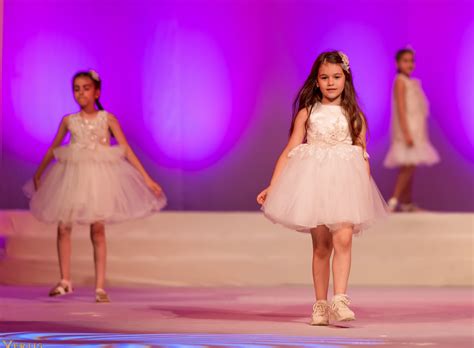 Моминско парти албуми за моминско парти аксесоари за моминско парти Моминско парти