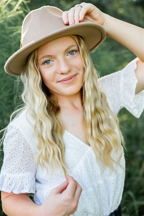 Erica Class Of 2023 Leslie Wright Photography