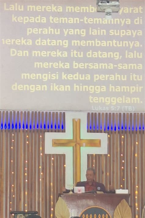 Ibadah Minggu Raya 28 April 2024 Di Gereja GPT Kristus Raja Kalinona Nabire Nabire Net