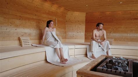 1 195 Woman In A Sauna Stock Videos Footage And 4k Video Clips Getty