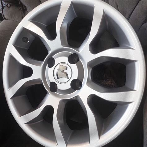 خرید و قیمت رینگ فابریک سایز 16 4 پیچ دنا پلاس از غرفه رینگ و لاستیک لواف