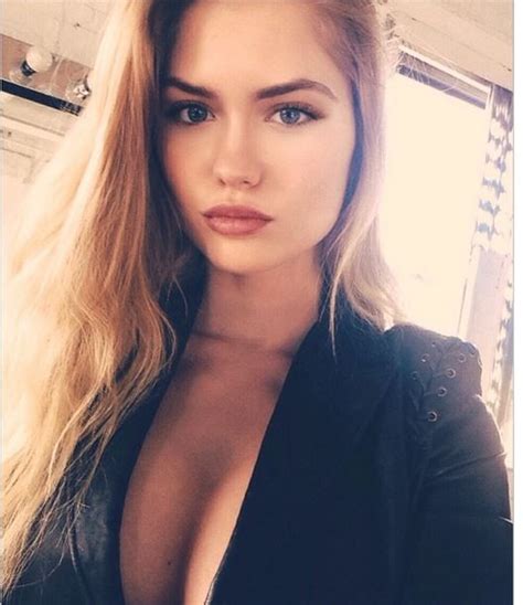 Alexandria Morgan Cleavage Pic