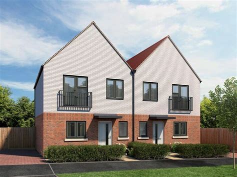 3 Bedroom Link Detached House For Sale In Chenyne Link Detached At