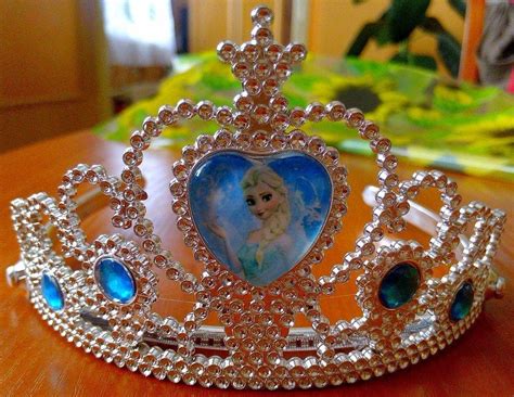 Korunka Ledové Království Frozen Princezna Elsa 79 Kč Od
