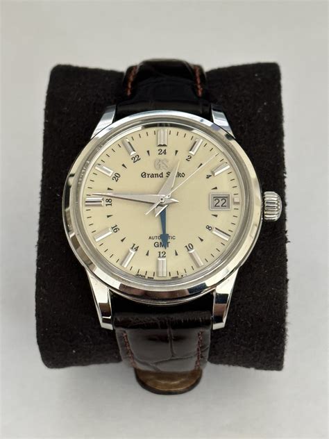 Grand Seiko Elegance Watch Eggshell Dial SBGM221