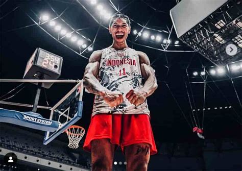 Profil Derrick Michael Xzavierro Pebasket Diaspora Indonesia Yang