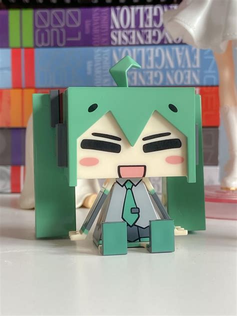 Miku And Meiko Graphig Figs R Vocaloid