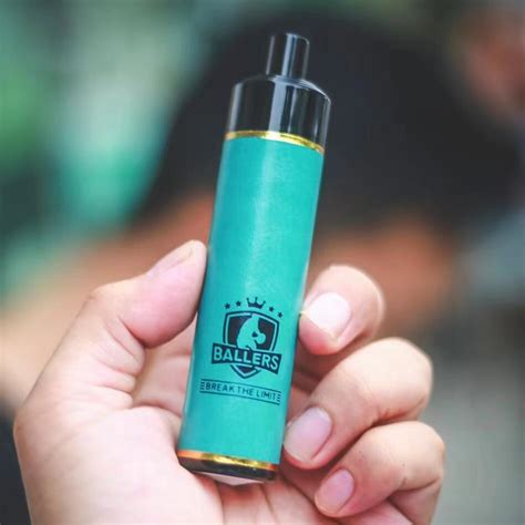 China Wholesale Vape Hot Selling 5000 Puffs E Cigarette Bar Disposable