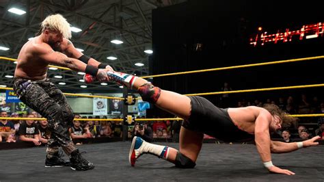 Lola Vice And Elektra Lopez Brawl During Supernova Sessions NXT