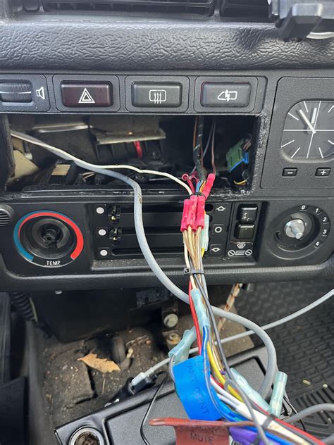 Trying To Install A Blaupunkt C33 With Bluetooth Not Sure Whats
