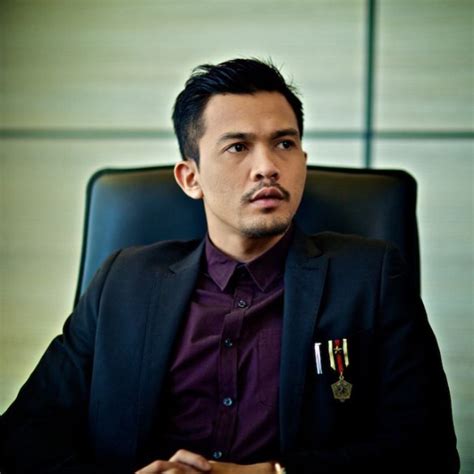 10 Senarai Artis Lelaki Yang Kacak Kaya Dan Popular Di Malaysia Yang