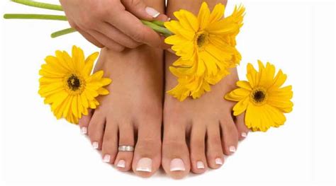 Por qué siento que me arden los pies Causas y remedios