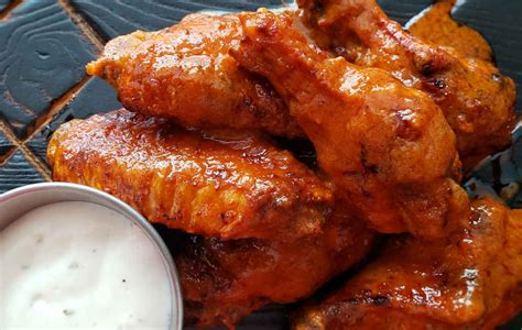 Crystal Hot Sauce Buffalo Wings For The Wing