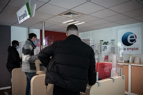 Le Nombre De Demandeurs Demploi Baisse De 02 Au Deuxième Trimestre
