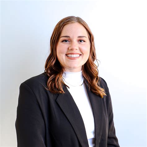 Communications Grad Kailey Thompson Using Her Field Of Study To