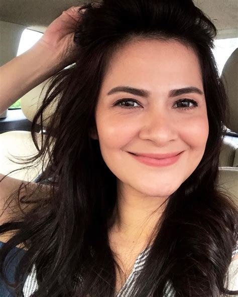 Intip 7 Potret Cut Tari Tetap Cantik Dan Awet Muda Di Usia 42 Foto 4