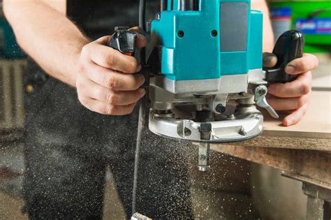Understanding How To Use A Wood Router