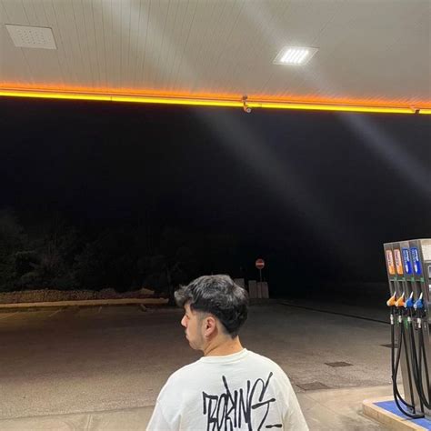 Giuseppe Dib Threads Say More