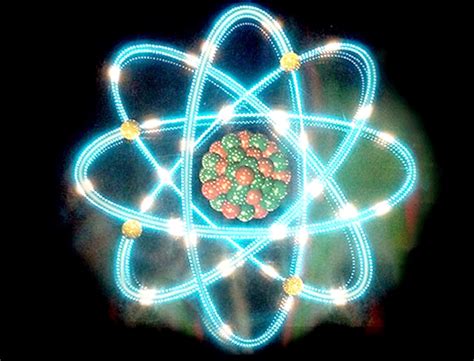 La Ciencia Los Atomos