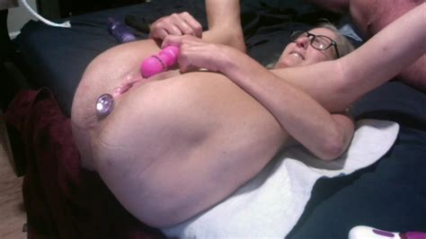 Hot Milf Vibes Her Wet Cunt Gets A Butt Plug In Her Asshole Free Porn