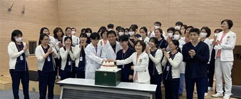 공주의료원 신규 간호사와 프리셉터 간호사를 위한 소통의 행사 경험을 나누며