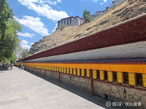 朝圣者的信仰 1来到拉萨，在布达拉宫、大昭寺、八廓街等经常见到虔诚的朝圣者。2左思右想，还是不太能理解虔诚的朝圣者们到底信仰的是什 雪球
