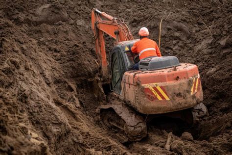 Cómo nivelar un terreno con maquinaria Guía Completa