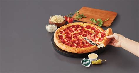 Papa Johns To Release Cheesy Calzone Epic Stuffed Crust Pizza Pizza