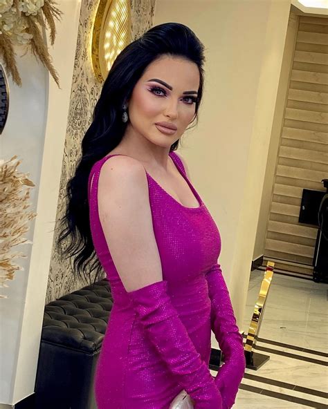 صفاء سلطان شجاعة في مواجهة الصعاب والتغلب على التحديات مجلة هي