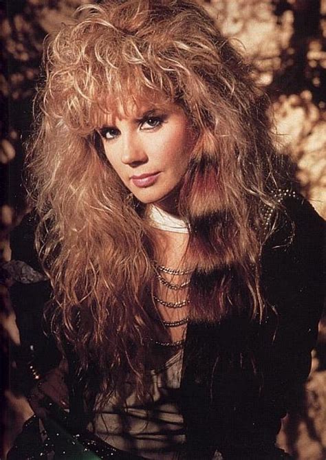 25 Hottest Blonde Female Singers In Rock N Roll Spinditty