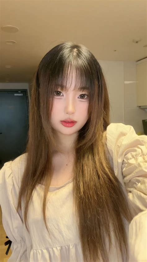 여기 아름다운 소녀들이 있어요 Beautifulgirl696969 • Instagram Photos And Videos