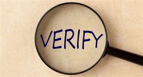 Exploring Verifiable Digital Badges Sertifier