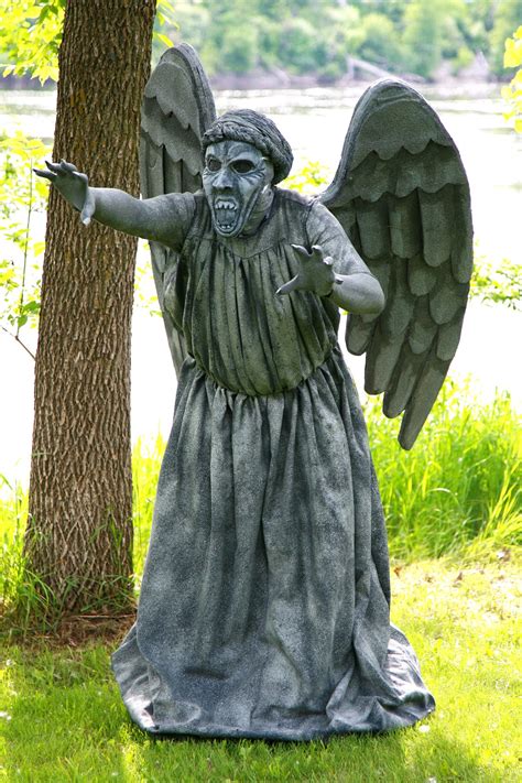 Weeping Angel Pictures Doctor Who 5 Action Figure Oldest Weeping