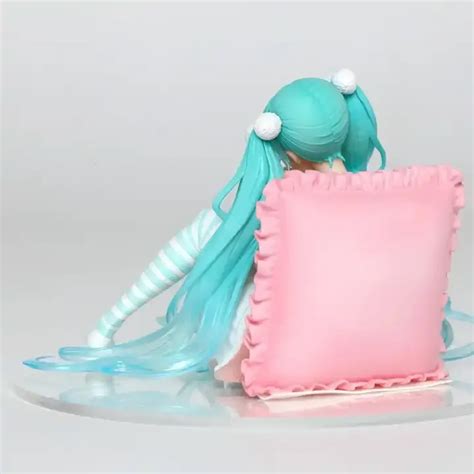 Japanese Anime Figurine Model Toy Pvc Action Figure 2 Style Hat Sune