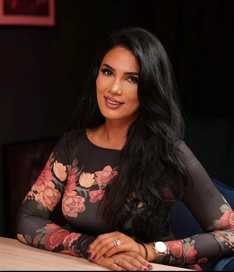 Sadia Khan On Linkedin When Your Heart Feels Lost Let Your Mind Be