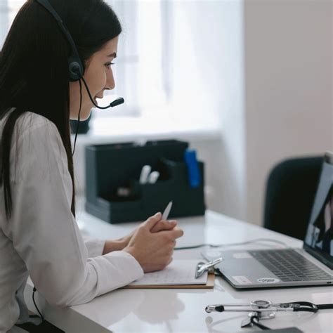 Expert Clinicians For Menopause Perimenopause And Cancer Survivorship Hrt Glp 1s Midi Health