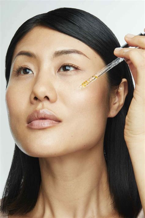 Echo B Closeup Models